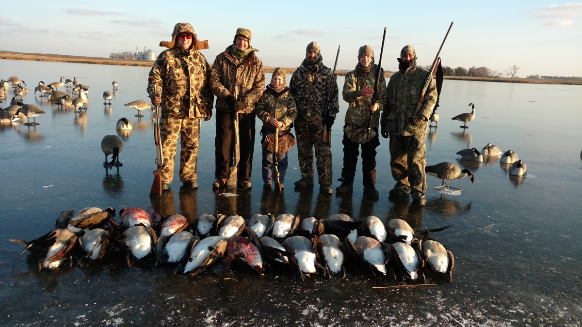 Banded Gandr Outfitters Minnesota Waterfowl Hunts Photo Gallery